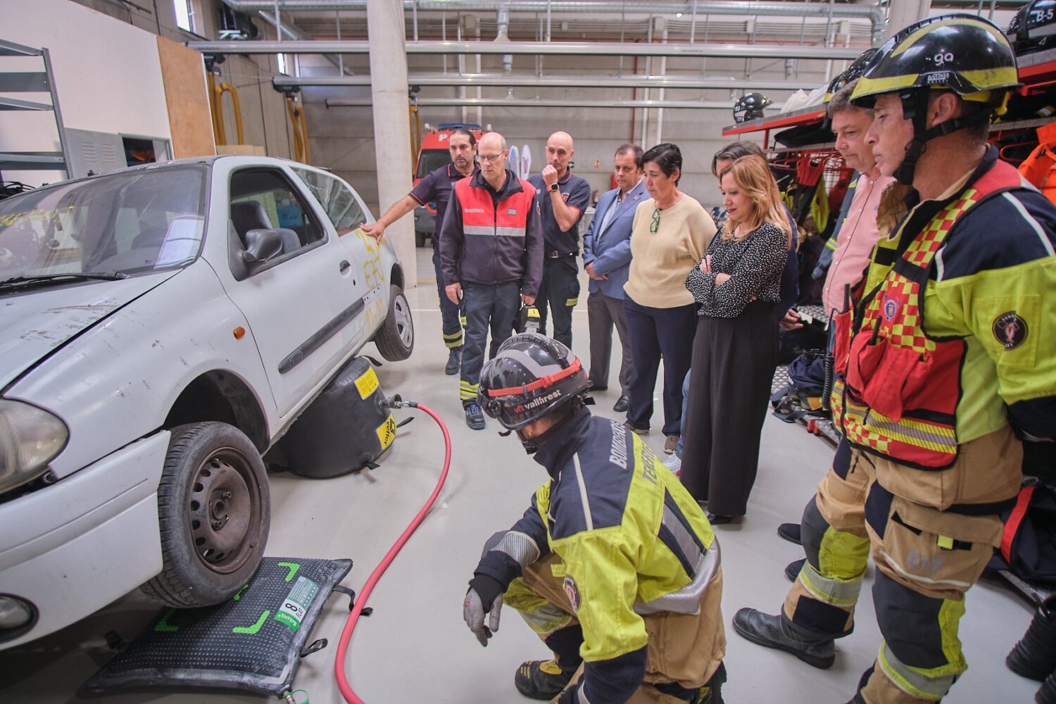Tenerife convocará 52 plazas de bomberos en 2025
